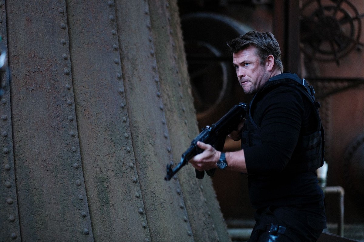 GUNNER Review: Luke Hemsworth Carries A Worthwhile Action Thriller ...