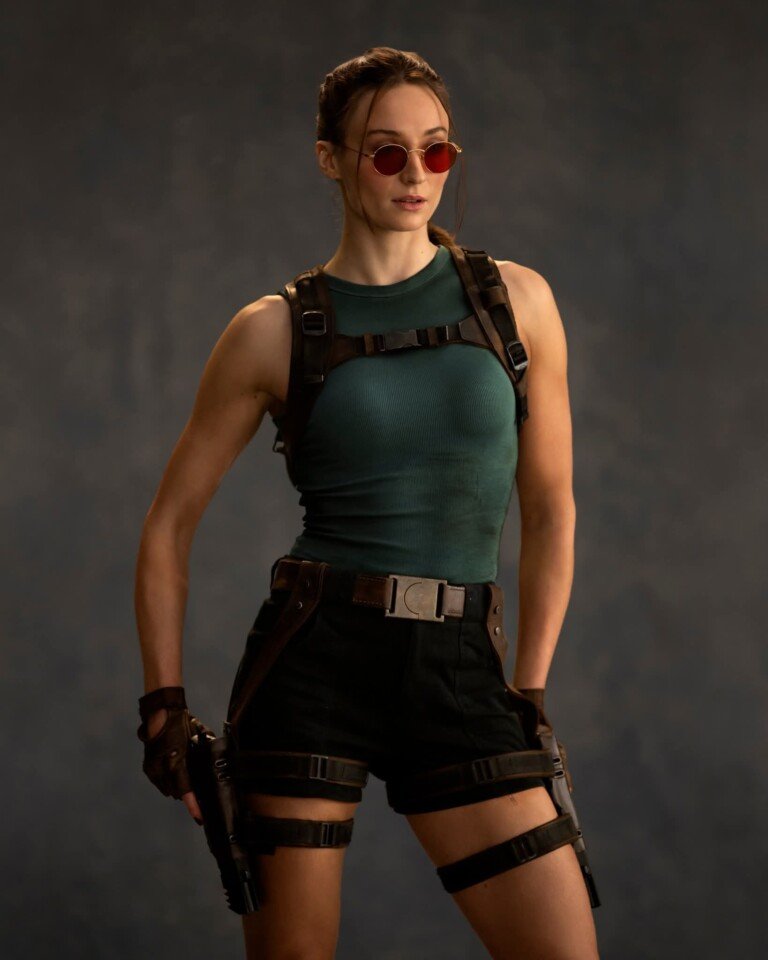 TOMB RAIDER: Sophie Turner Debuts Her Take On Lara Croft In A First ...